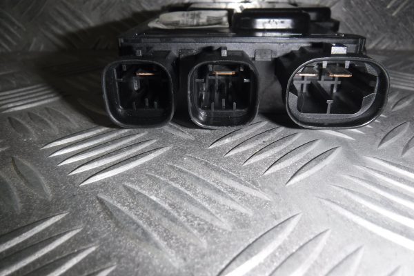 TRAFIC VIVARO NV300 BATTERY FUSE BOX – FITS 2014+ 243501820R – Van ...