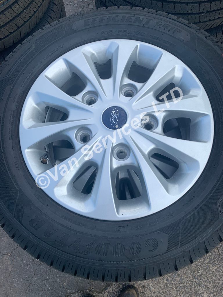 FORD TRANSIT CUSTOM SET OF 4 ALLOY WHEELS AND TYRES – 215/65R16C – Van ...
