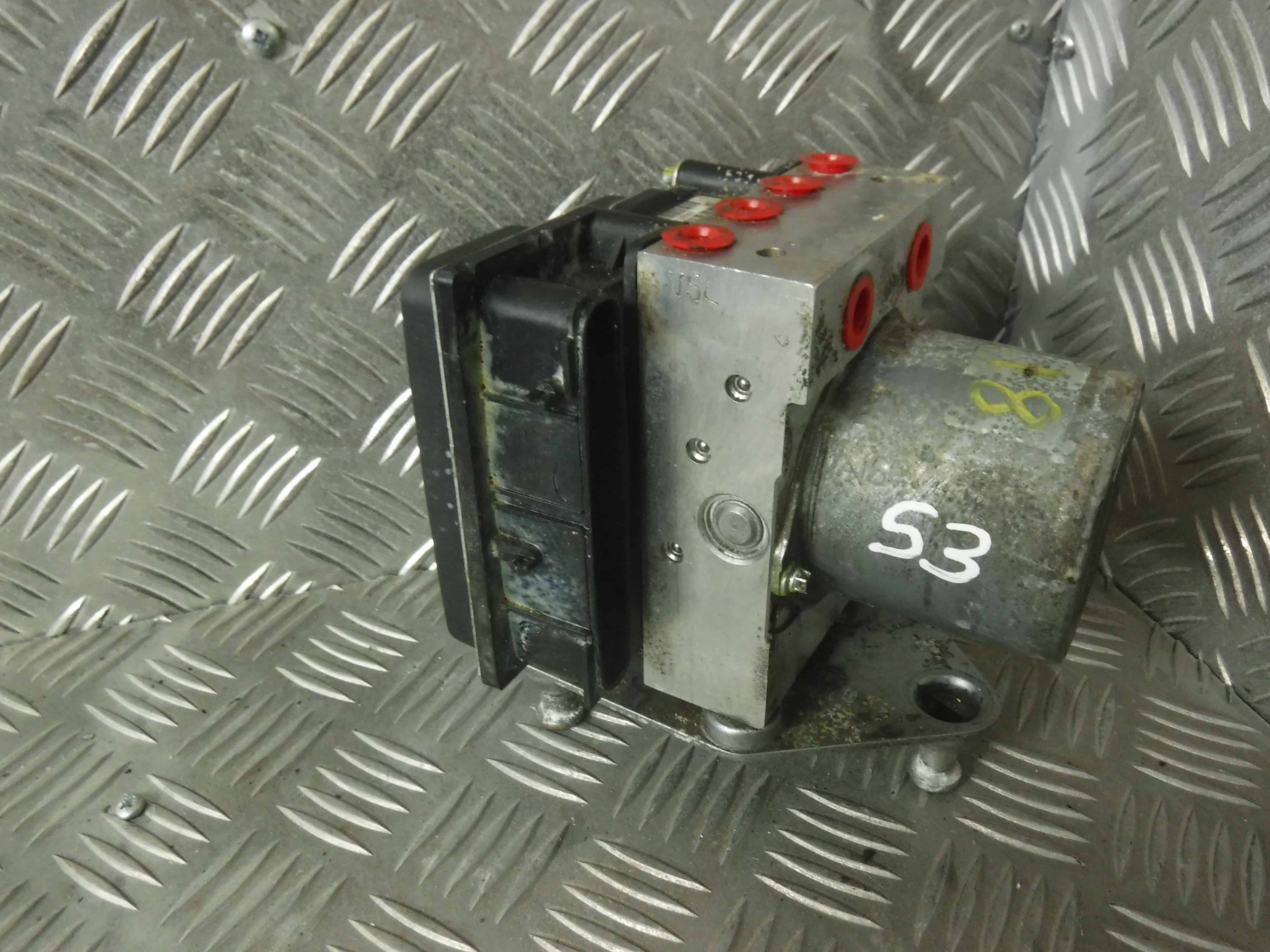 MERCEDES SPRINTER ABS PUMP – 0265 235 031 FITS 2007-09 – Van Services Ltd