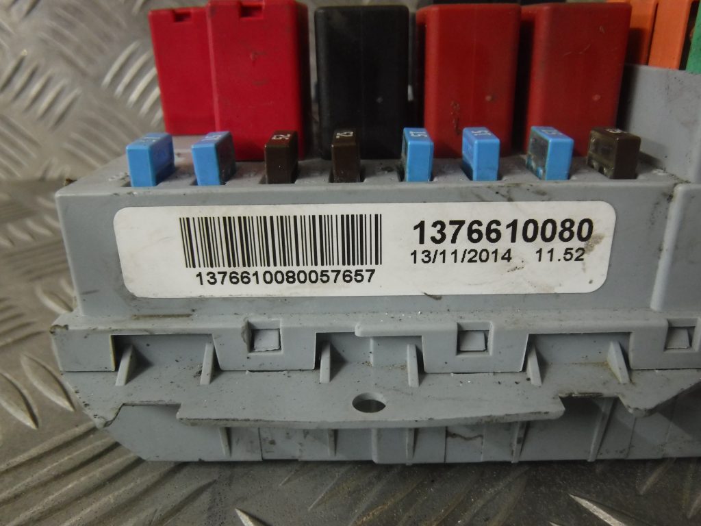 BOXER DUCATO RELAY FUSE BOX – FITS 2007+ 1376610080 – Van Services Ltd