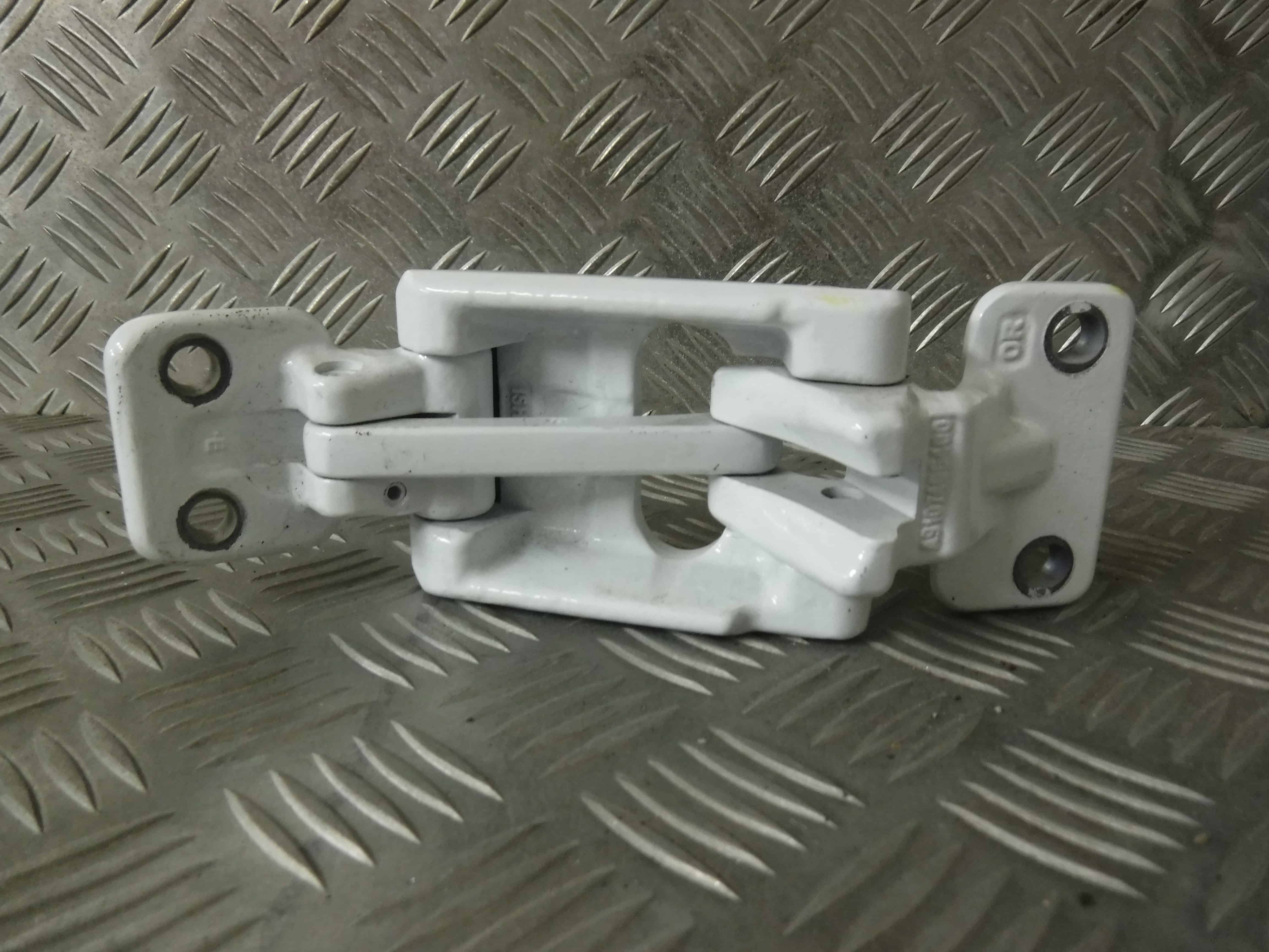 MERCEDES SPRINTER OS 270° TOP REAR DOOR HINGE – FITS 2018+ – Van ...