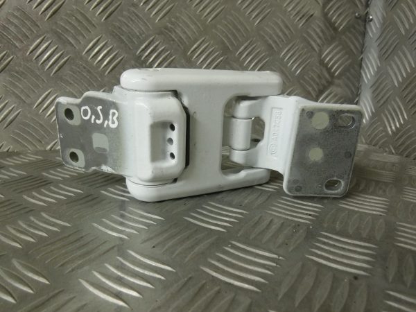 MERCEDES SPRINTER OS 270° BOTTOM REAR DOOR HINGE – FITS 2018+ – Van ...