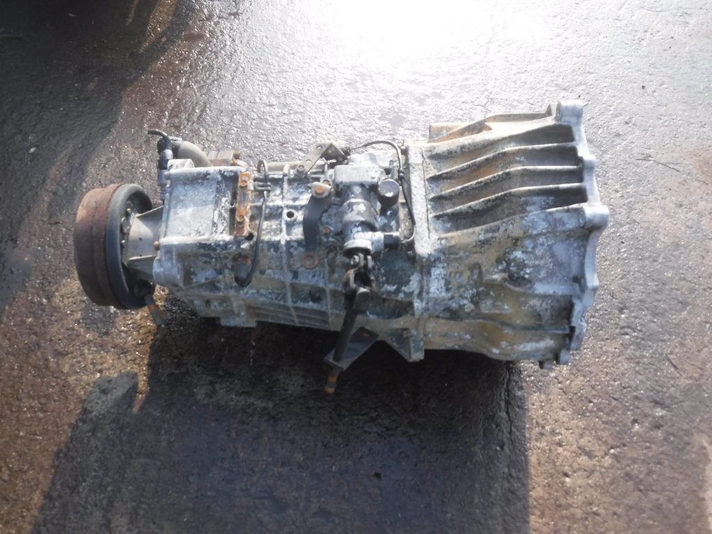 MITSUBISHI CANTER FUSO 7.5 TON 3.9 TD 6 SPEED GEARBOX WITH PTO – FITS ...