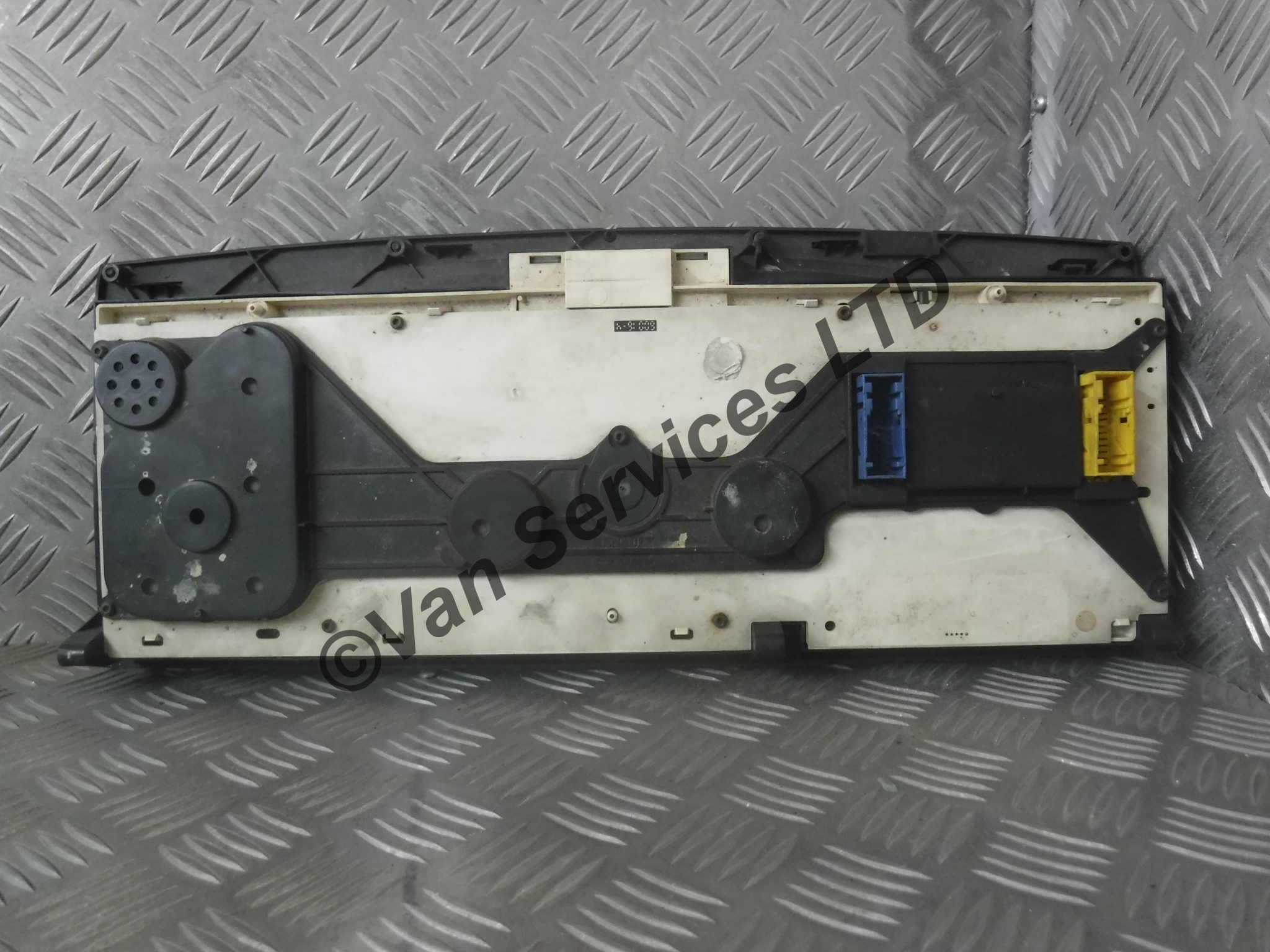 RENAULT MIDLUM 150 SPEEDOMETER / DASH CLOCKS – FITS 2001-06 – Van ...