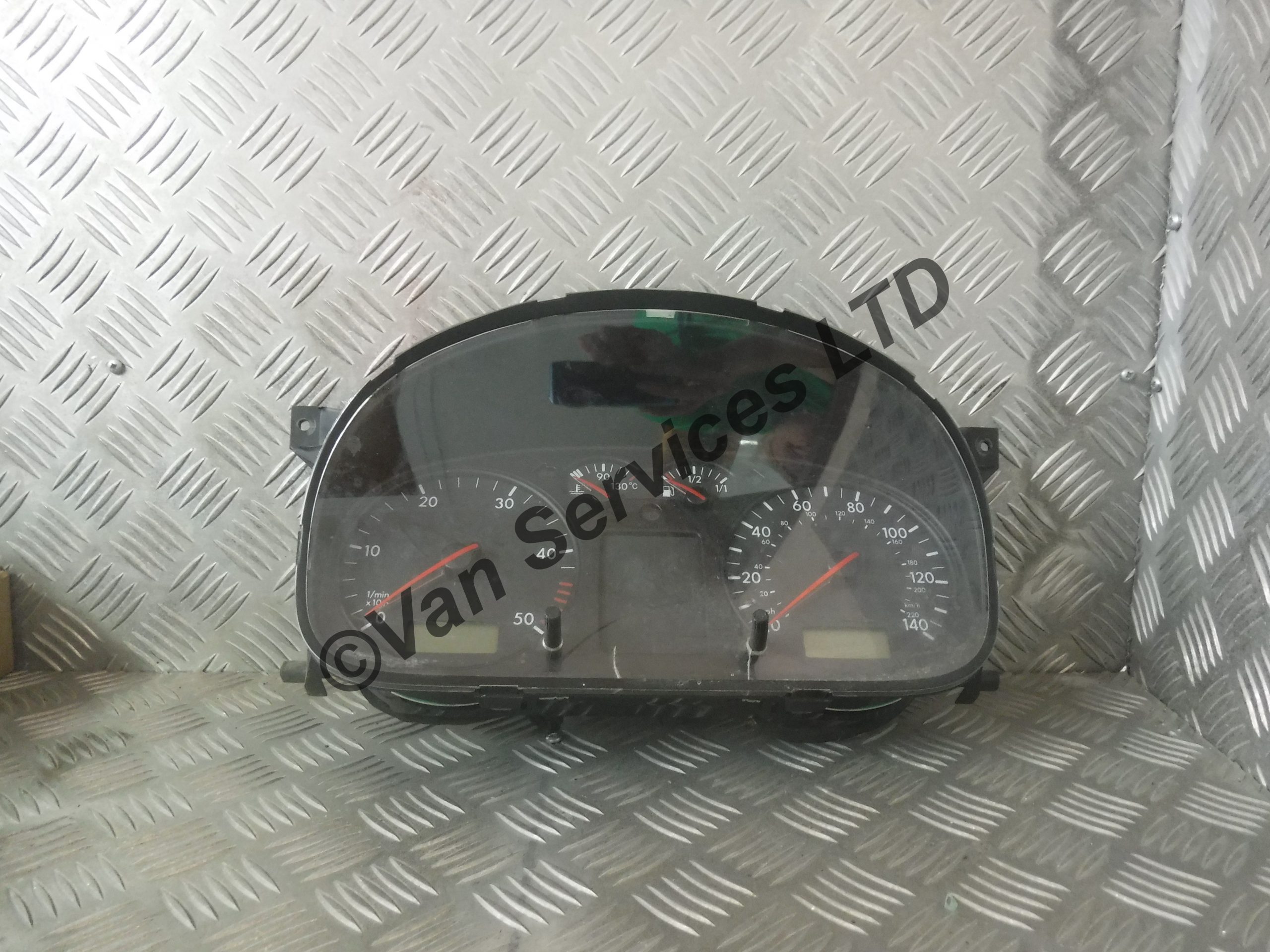 VOLKSWAGON TRANSPORTER T4 SPEEDOMETER / DASH CLOCKS – FITS 1997-03 ...