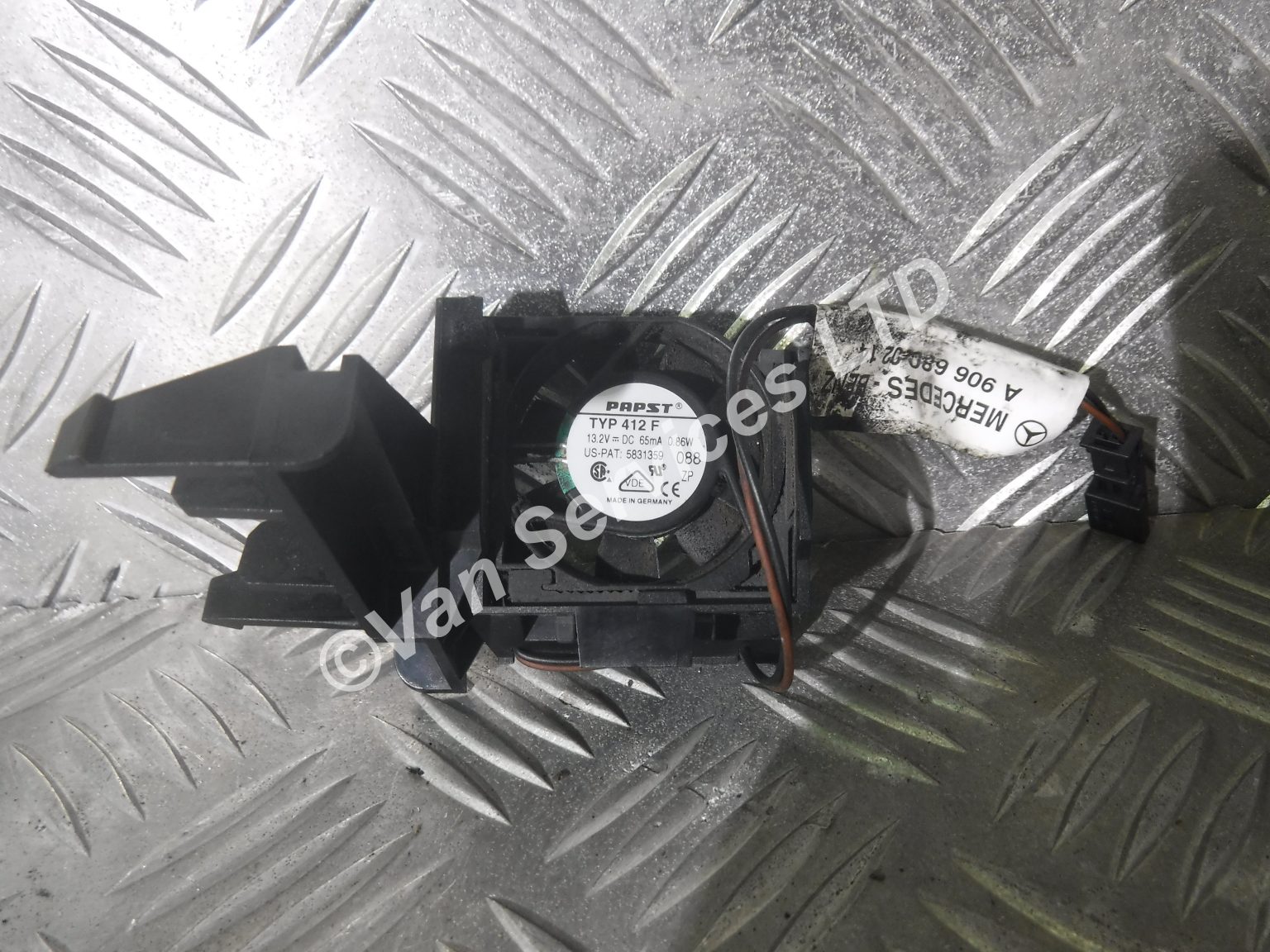 Genuine Mercedes Sprinter Cooling Fan – Fits 2007-18 – Van Services Ltd