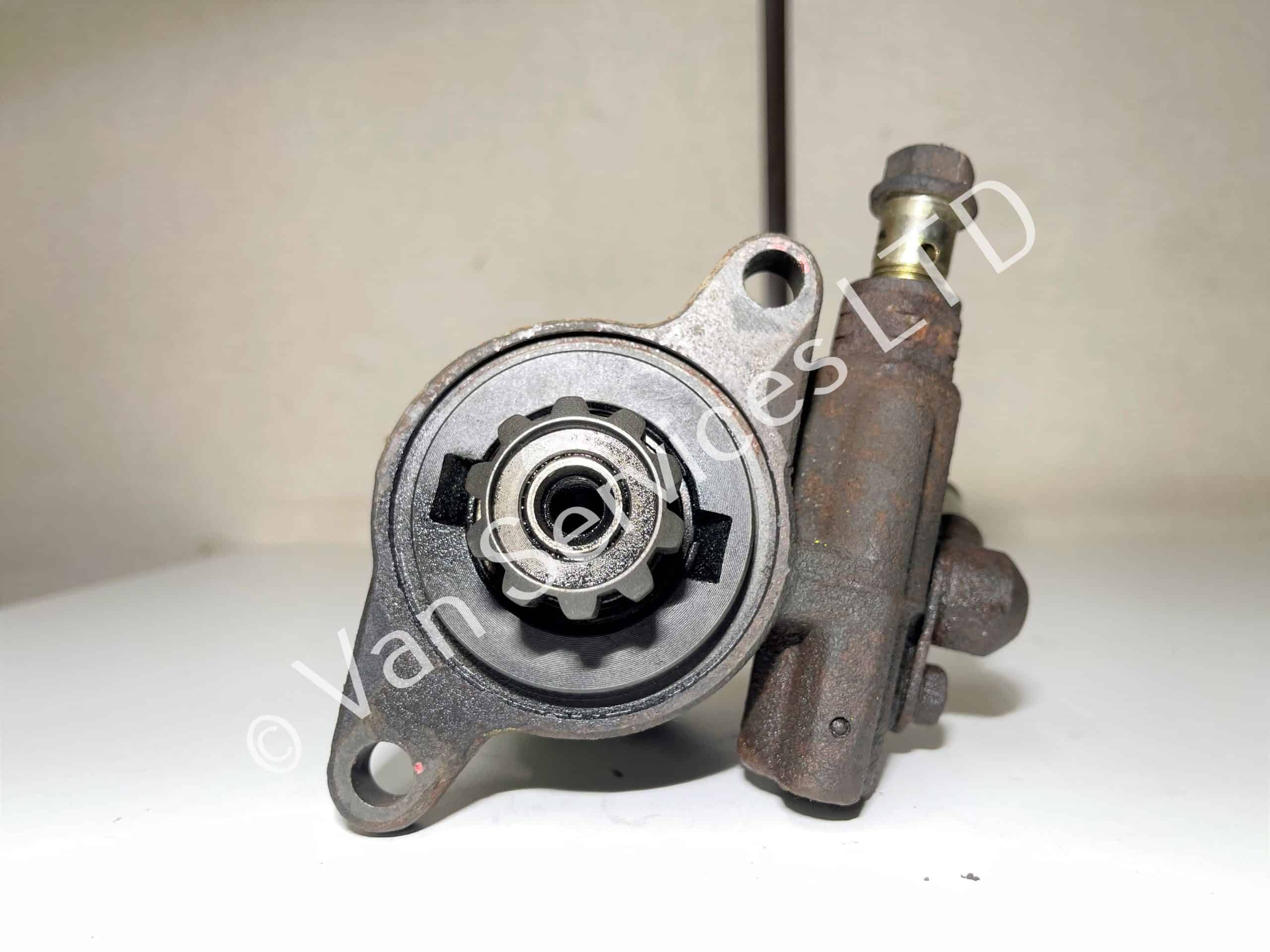 Genuine Toyota Dyna Hilux Hiace Power Van 2.4 2KD Power Steering Pump ...