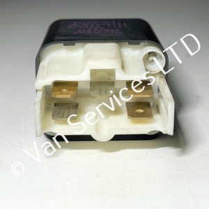 Genuine Mitsubishi Canter 7.5Ton 24v Relay MC843788 1998 – 2005 – Van ...