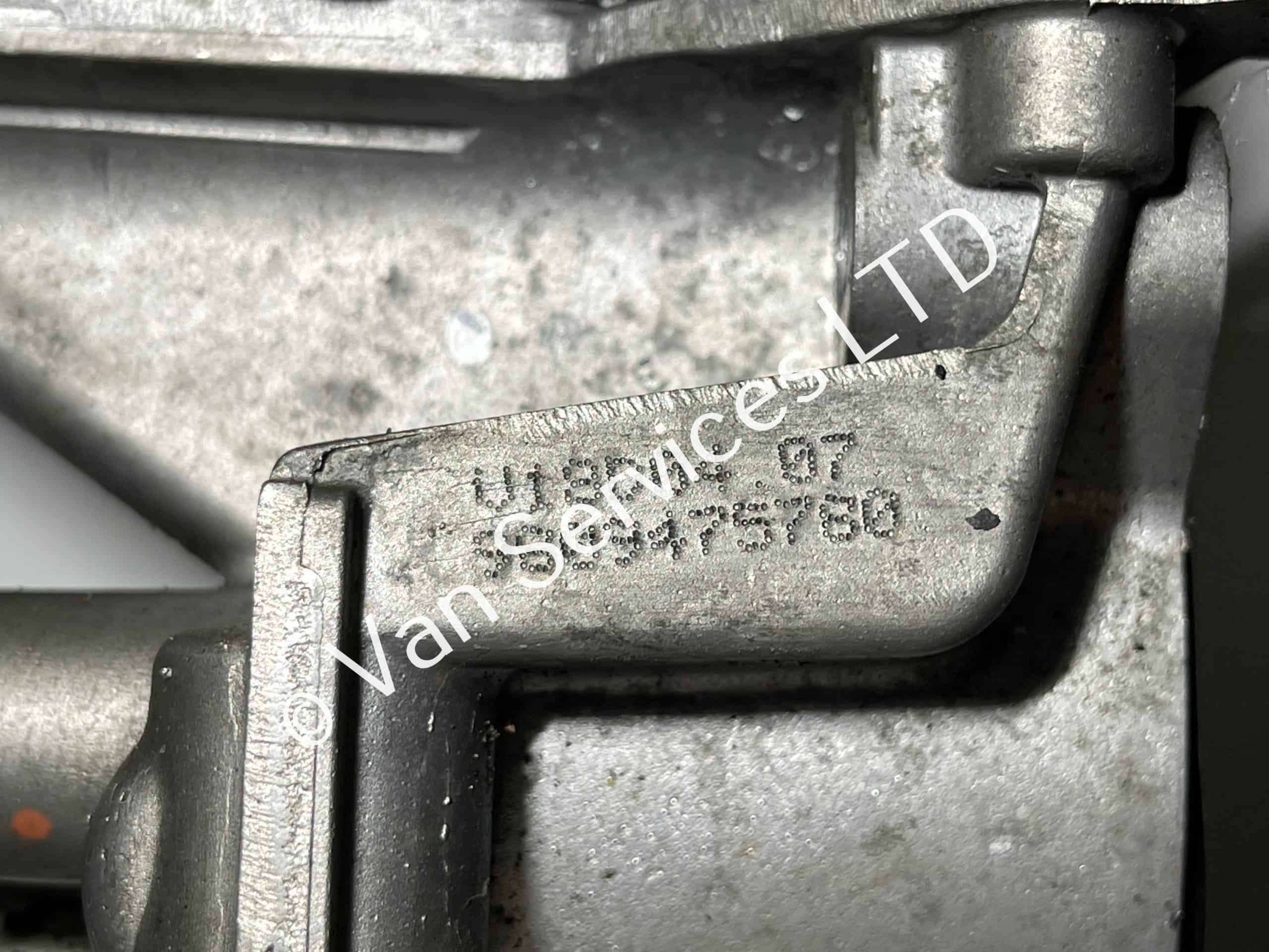 Genuine Peugeot Expert Dispatch Scudo Proace Oil Filter Housing Carrier ...