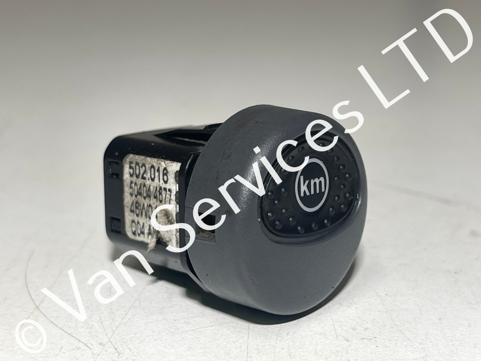 Iveco Eurocargo KM Kilometre Switch – 504044677 – Van Services Ltd
