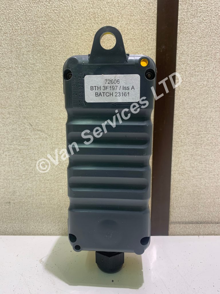 NEW Hiab / Taillift 3 Button Controls – Van Services Ltd