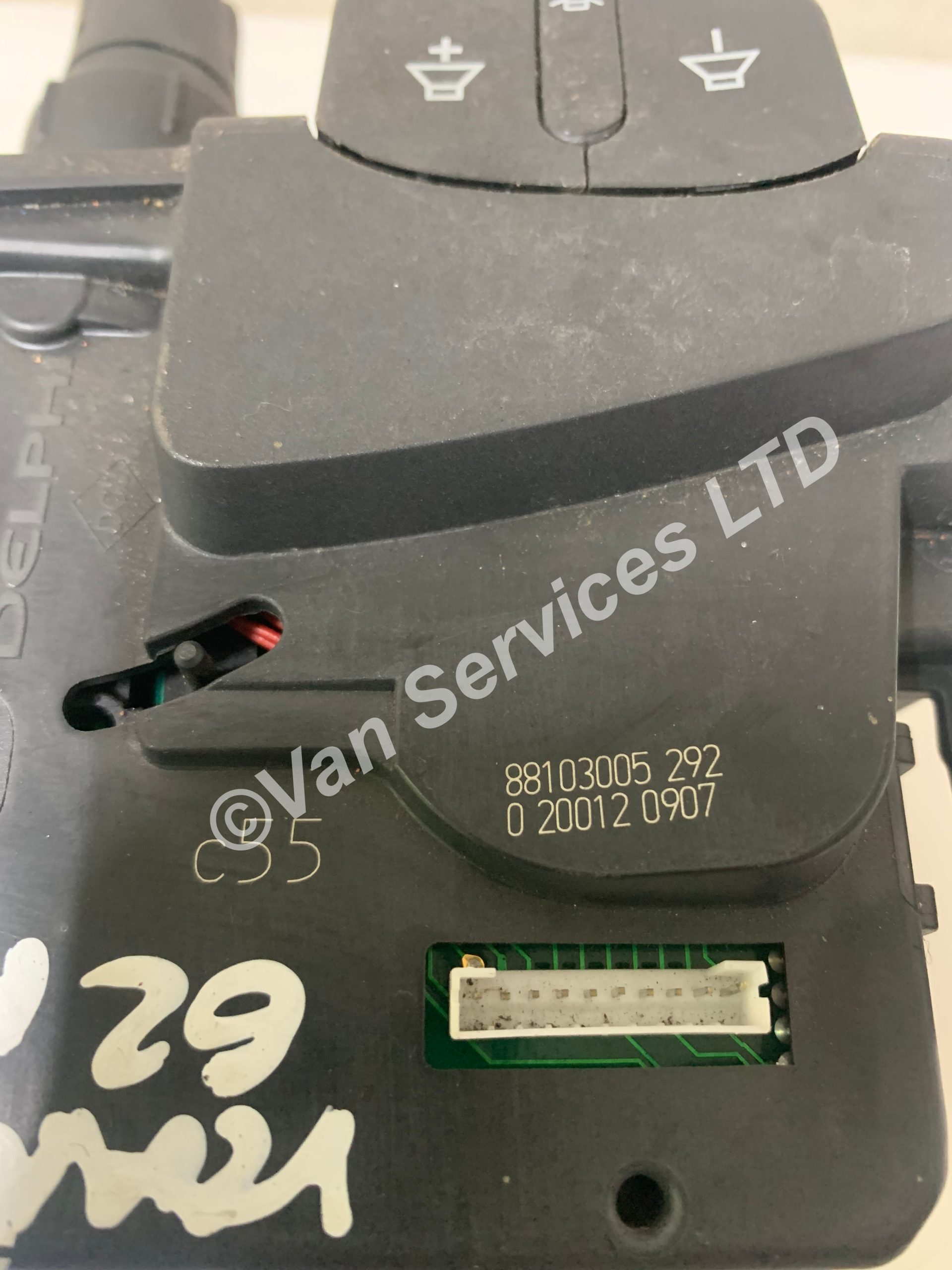 Genuine Renault Kangoo Wiper Stalk – Fits 2010-16 – Van Services Ltd