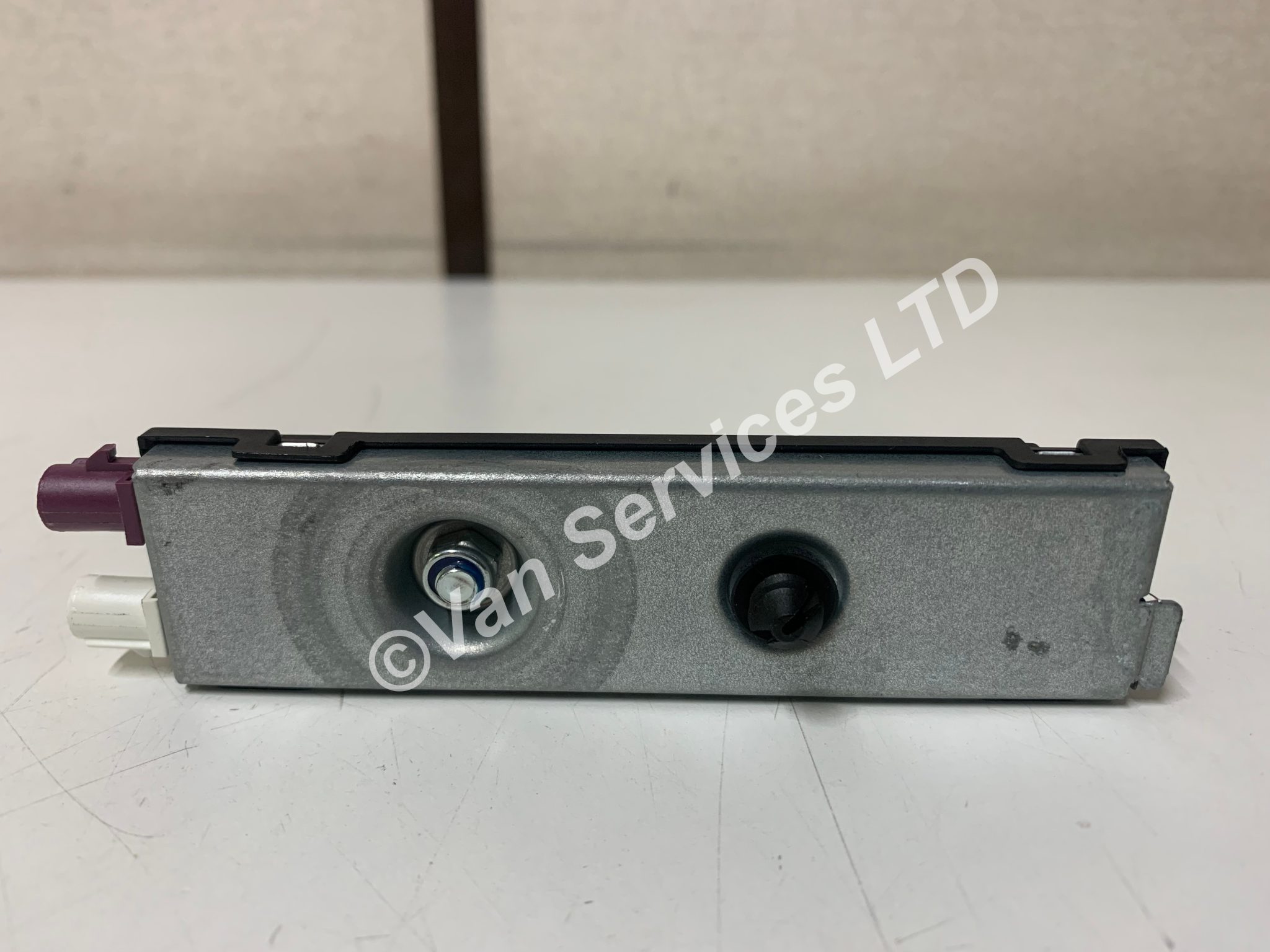 Genuine Mercedes Sprinter Antenna Amplifier Module – Fits 2014-18 – Van ...