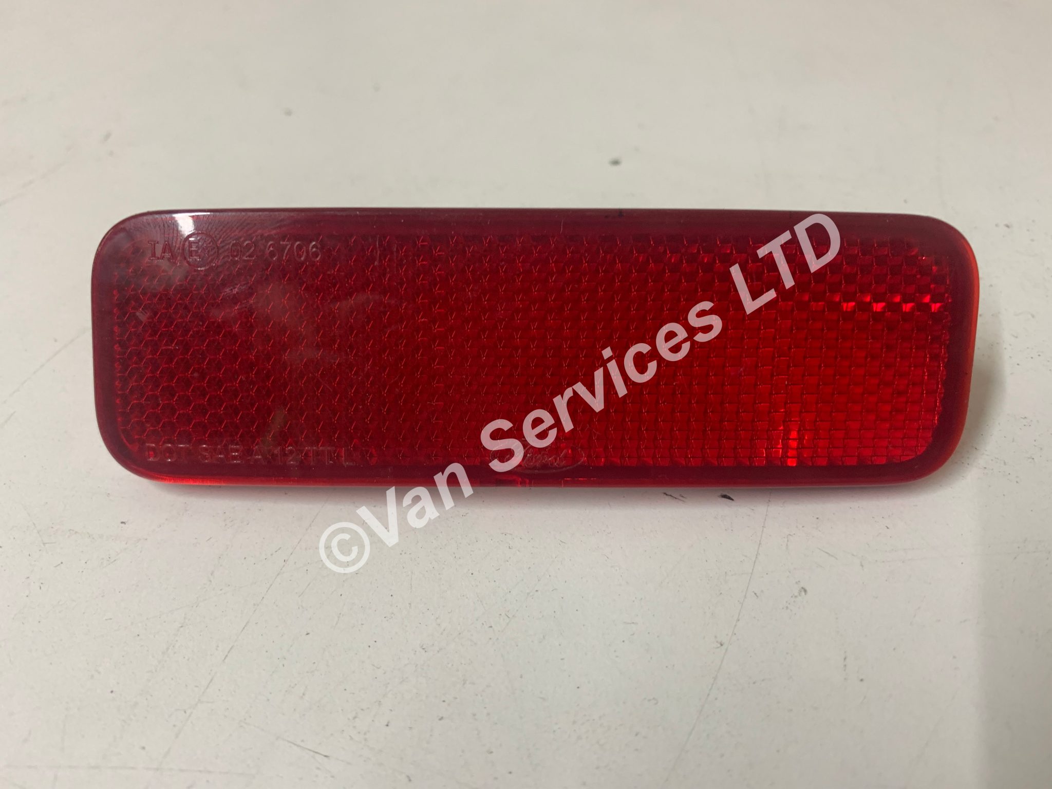 Genuine Ford Transit Custom NS Rear Bumper Reflector – Fits 2013+ – Van ...