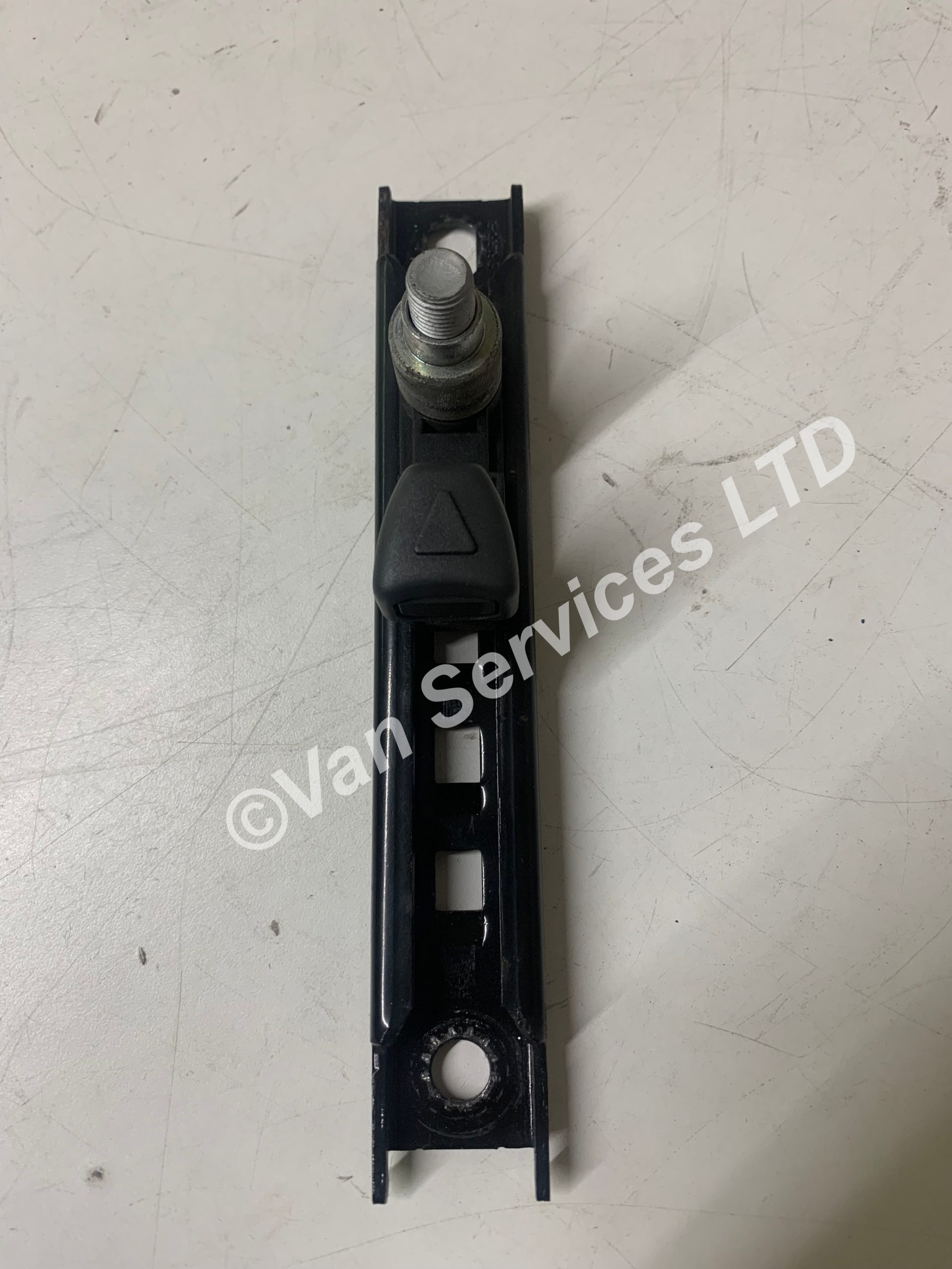 Iveco Pillar Seatbelt Adjuster – Fits 2007-14 – Van Services Ltd