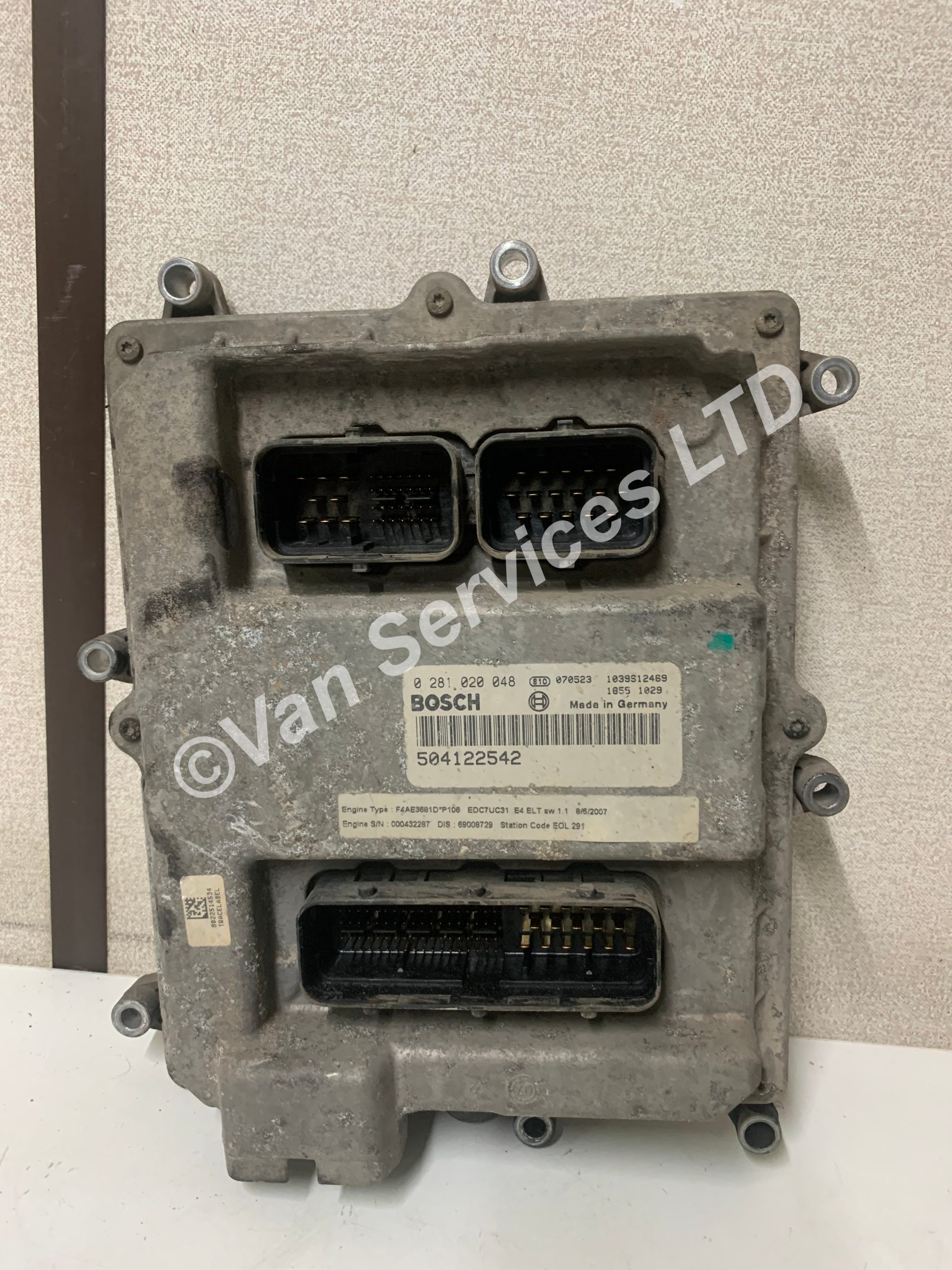 Iveco Eurocargo 5.8 TD ECU 2004-2010 – Bosch 0 281 020 048 – Van ...