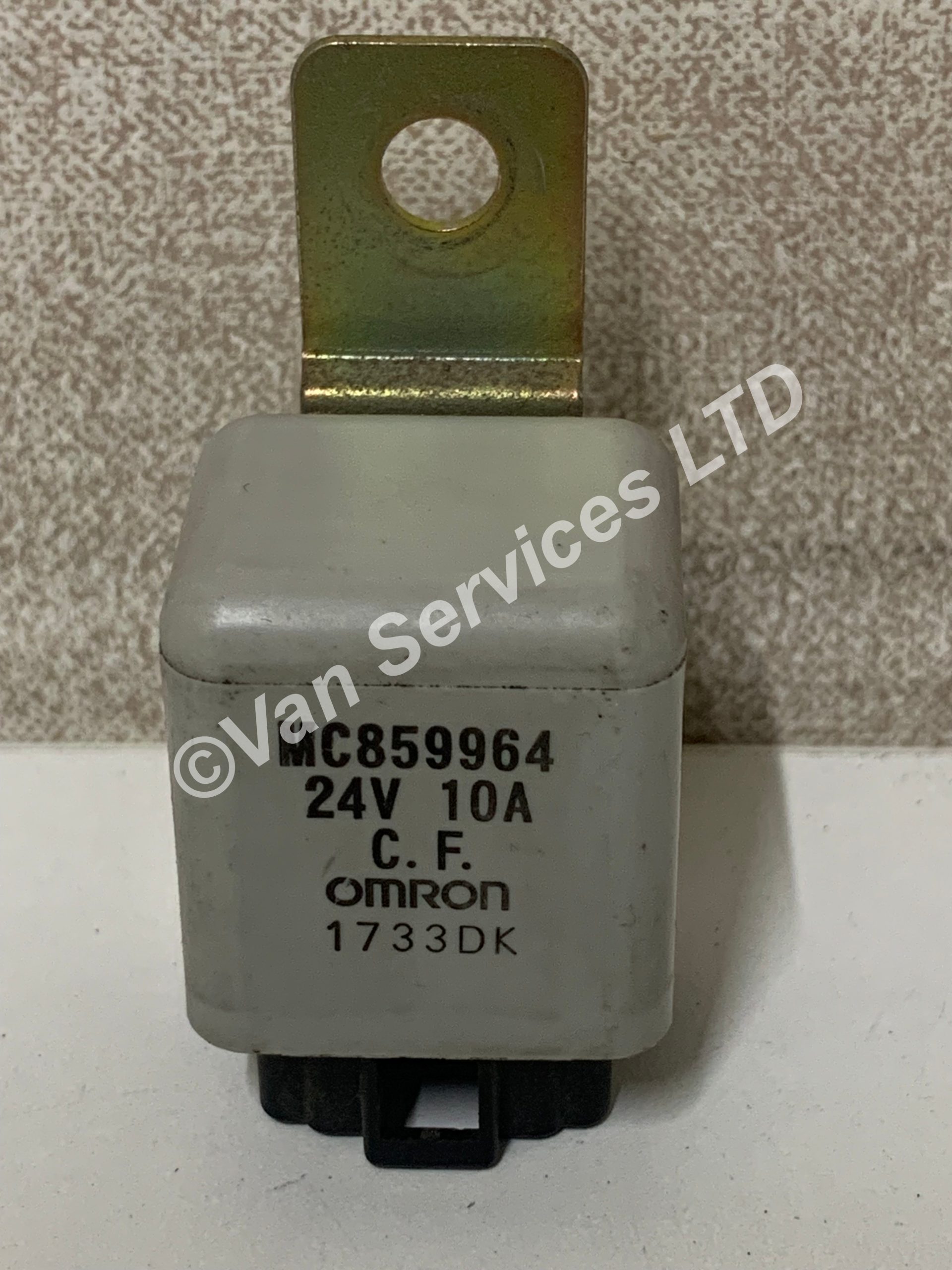 Genuine Mitsubishi Canter 7.5Ton 24v Omron Relay MC859964 – 1998 – 2005 ...