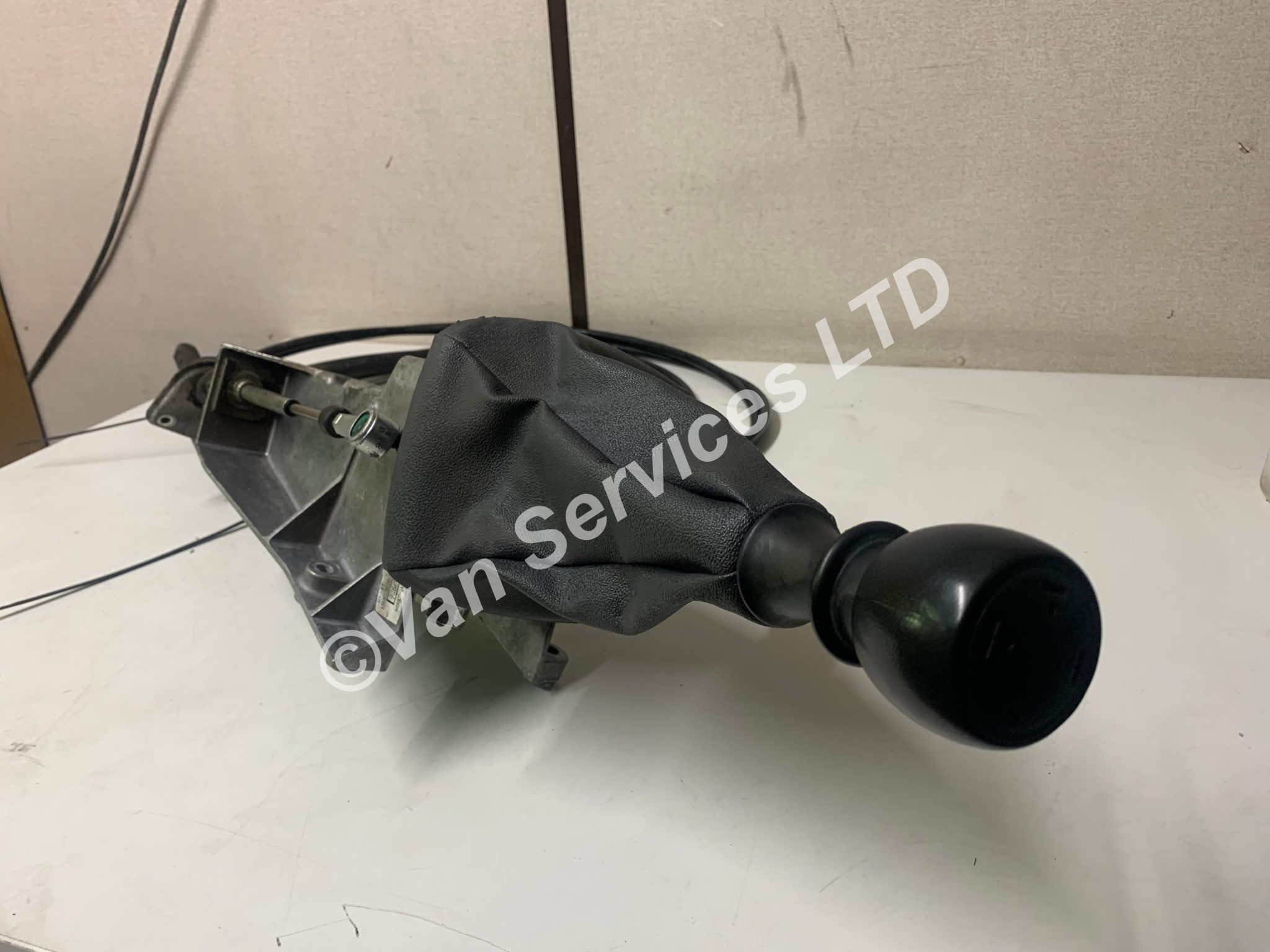 Genuine Iveco Eurocargo 6 speed Manual Gear Stick and Cables ...