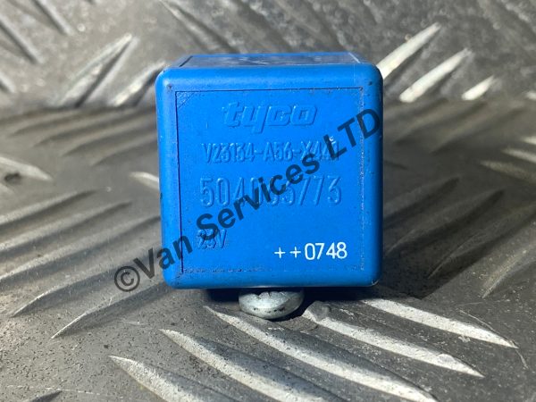 Iveco Eurocargo 24v 5 Pin Blue Relay – 504063773 – Van Services Ltd