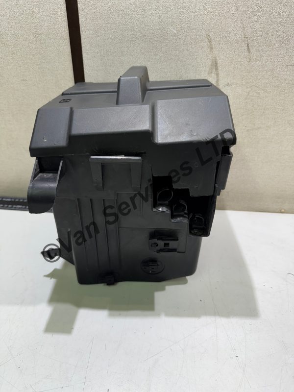 Genuine Vauxhall Vivaro Trafic Primastar Fuse Box With Cover 2007 ...