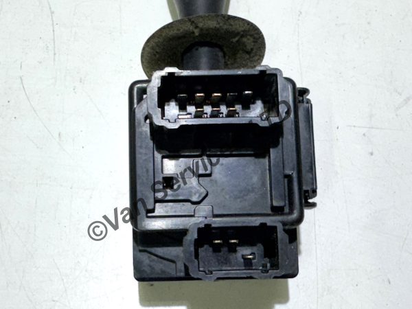 DAF LF 45 RENAULT MIDLUM HEADLIGHT INDICATOR AND HORN STALK 2001+ – Van ...